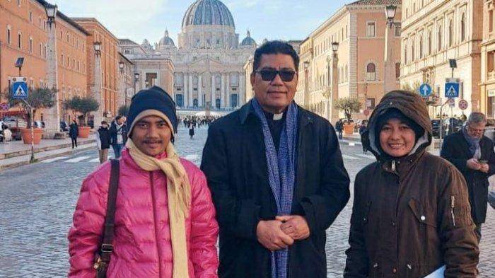 Kisah Deni Iskandar Pemuda Asal Pandeglang Jalani Ramadan di Vatikan ...