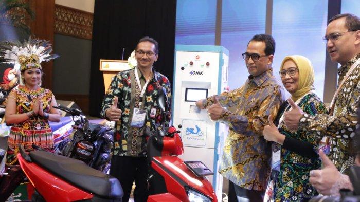 PLN Tampilkan Inovasi Percepat Infrastruktur Kendaraan Listrik di IEMS 2022 - Tribunbanten.com