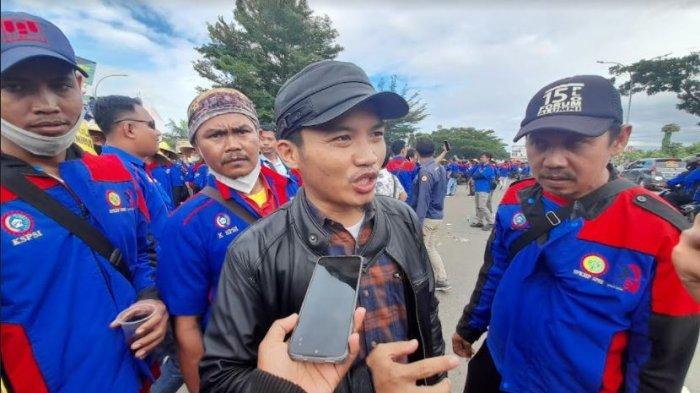 Kritik Pedas Buruh di Banten Soal Ucapan Wahidin Halim: Bapak Bukan ...