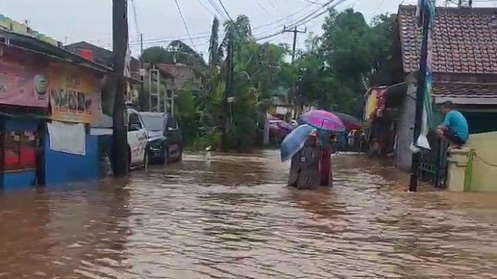 Hujan Sejak Semalam, Dua Komplek Perumahan di Kramatwatu Serang ...