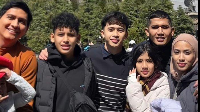 Buntut Liburan ke Jepang Tanpa Izin saat Lebaran, Kemendagri Panggil Lucky Hakim Hari Ini ...