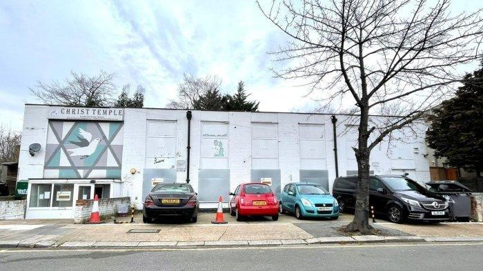 Ini Dia Lokasi Masjid Pertama Indonesia di Inggris, Terima Komitmen ...