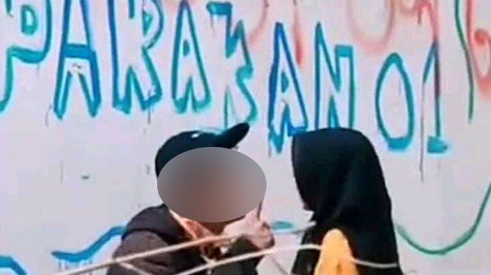 Fakta Baru Video Mesum 'Parakan 01', Rayakan Ulang Tahun Lalu Diajak ke ... Fakta Baru Video Mesum 'Parakan 01', Rayakan Ulang Tahun Lalu Diajak ke ...