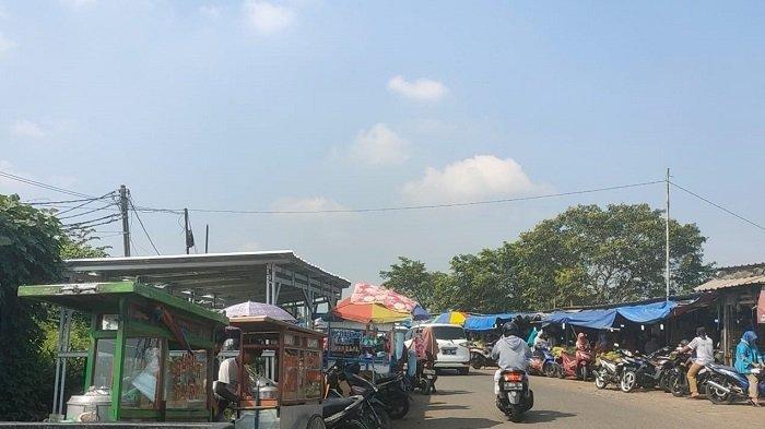 Trotoar Dipenuhi PKL dan Pasar Sentiong Balaraja Kian Semrawut, Warga Tangerang Resah ...