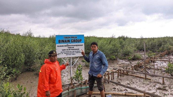 Patok Penguasaan Lahan Milik Perusahaan Terpampang di Area Pagar Laut ...