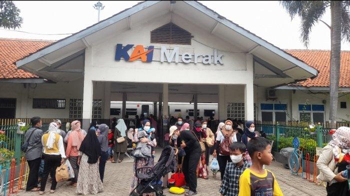 Kabar Gembira! Stasiun Merak Kembali Beroperasi, Siap Layani Layani ...