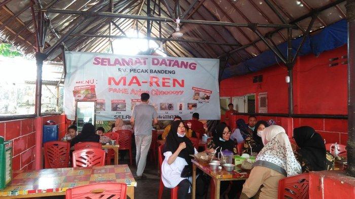 Cobain Pecak Bandeng di RM Maren Kota Serang, Kuliner Khas Banten yang ...