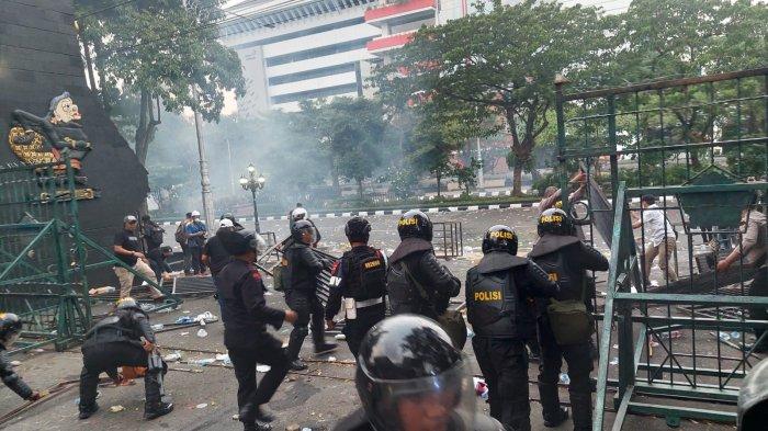 Jurnalis Tempo Diintimidasi, 3 Orang Pers Mahasiswa Ditangkap saat Demo ...