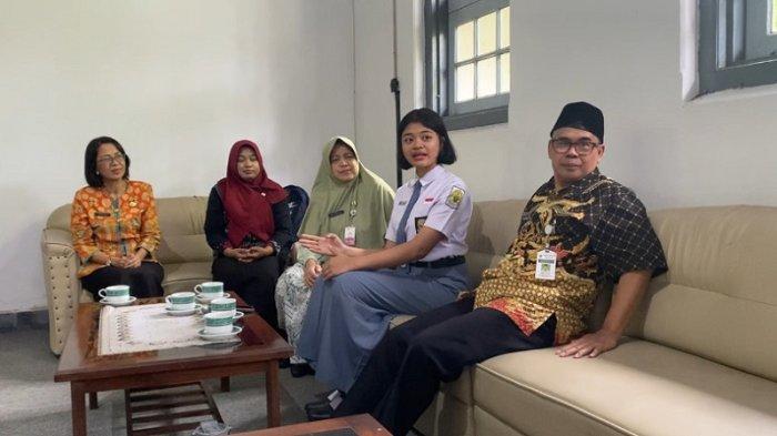 Anindya Putri Aprilia, Atlet Anggar dari SMAN 3 Salatiga Terpilih ...