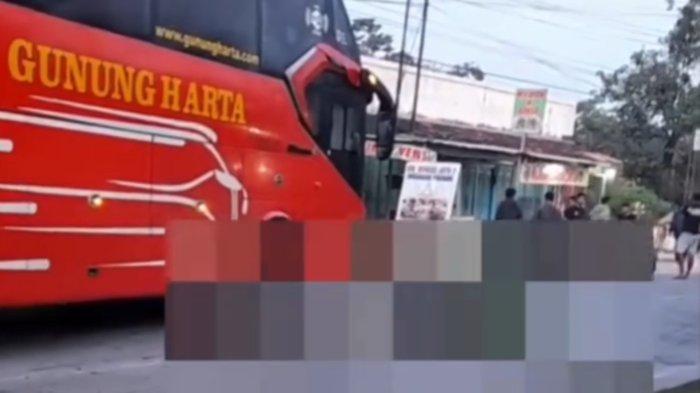 2 Remaja Tewas, Kecelakaan Maut Bus Gunung Harta vs Vario di Grobogan - Tribunbanyumas.com