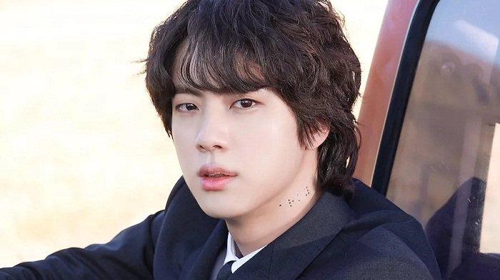 Jin BTS Mulai Wajib Militer 13 Desember, Ini Pesannya Kepada Army - Tribunbanyumas.com
