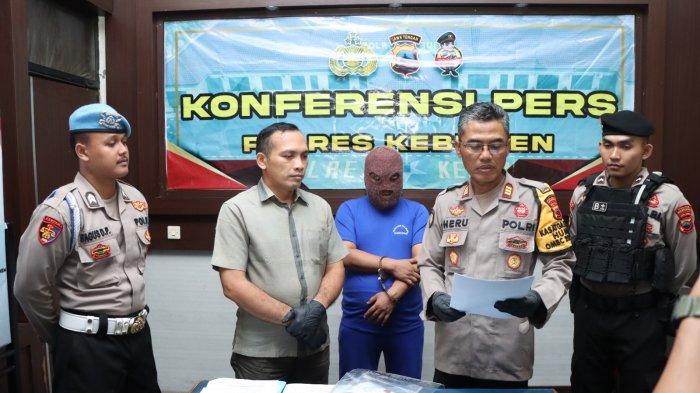 Seminggu Konsumsi Sampai 3 Kali, Pengguna Sabu Ditangkap di Pinggir Jalan Raya Kebumen Oleh ...