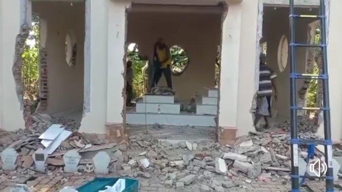 Detik-detik Warga Hancurkan Makam Megah Habib Amir bin Yahya Pemalang ...