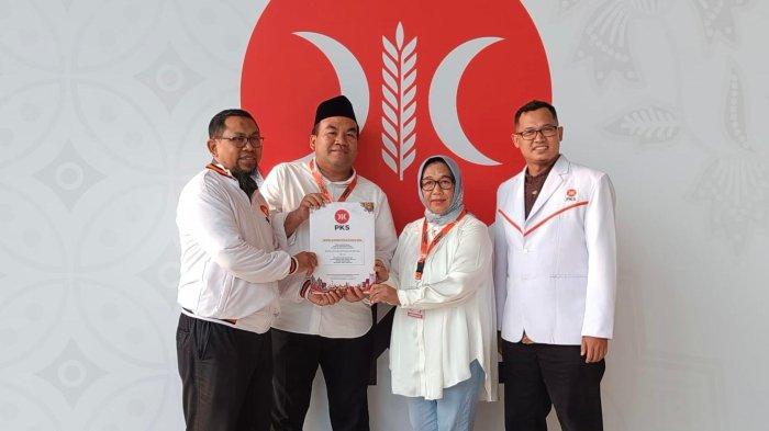 Pasangan Arief Rohman dan Sri Setyorini Borong 33 Kursi DPRD untuk Maju Pilbup Blora 2024 ...