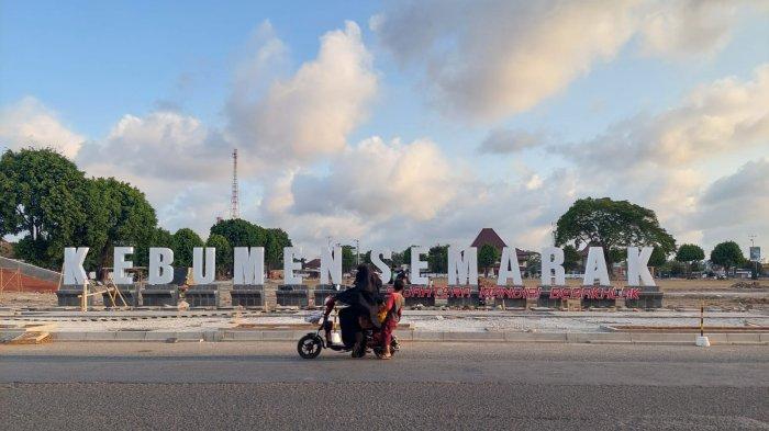 Setelah Nama Jalan Diubah, Tagline Baru Kebumen Semarak Dibangun di ...