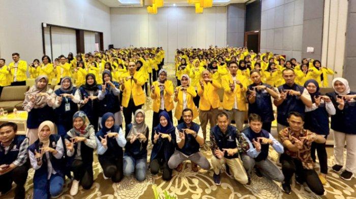 Orientasi Studi Mahasiswa Baru /OSMB Program Studi FEB, FST, FHISIP dan ...