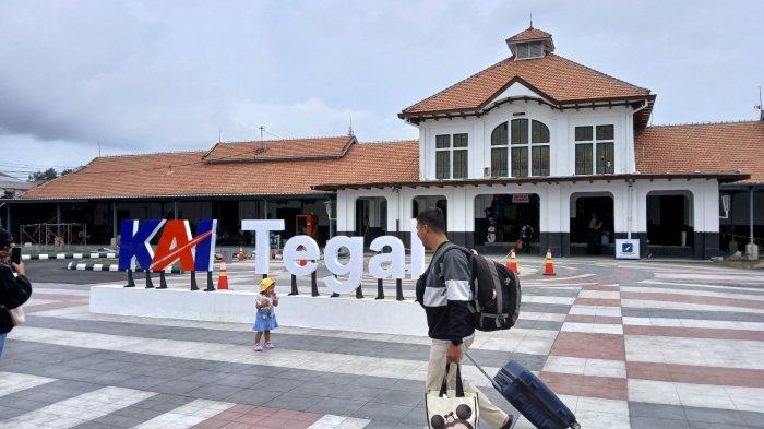 Cantiknya Wajah Baru Stasiun Tegal - Tribunbanyumas.com