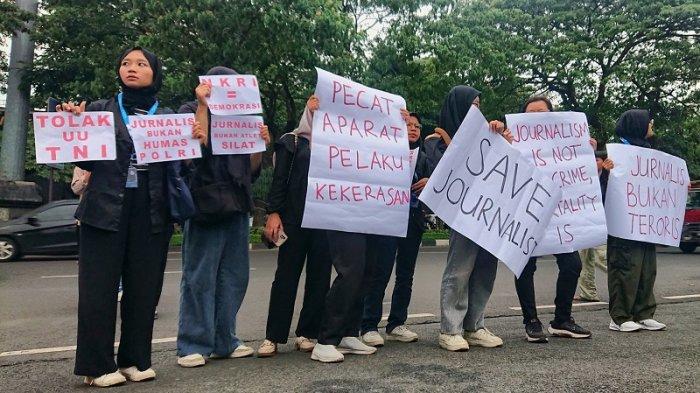 Kebebasan Pers di Jateng Dalam Kondisi Darurat, Jurnalis Merasakan Aksi ...