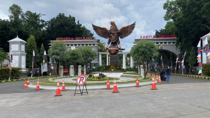 Naik Ugal-ugalan, Sumbangan Jalur Mandiri Jurusan Kedokteran dan ...