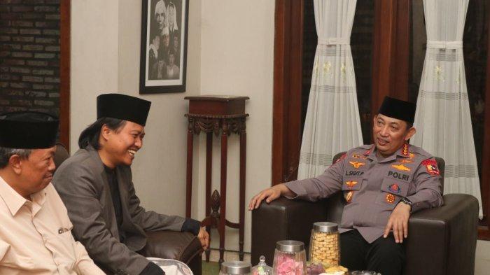 Kapolri Temui Ketua PKB Jateng Gus Yusuf di Ponpes API Tegalrejo ...