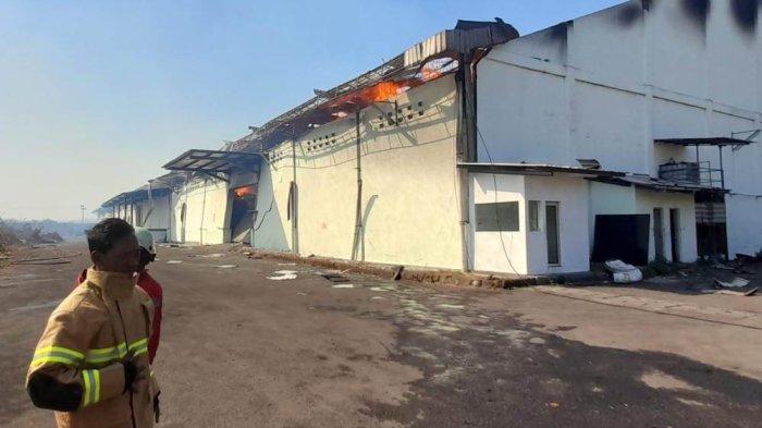Rp55 MIliar Hangus, Kebakaran Melanda Gudang Pabrik Kapas di Kebakkramat Karanganyar ...