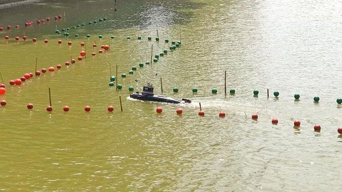 Gunakan Sensor Warna, Kapal Selam Tanpa Awak Buatan Mahasiswa UNS Solo ...