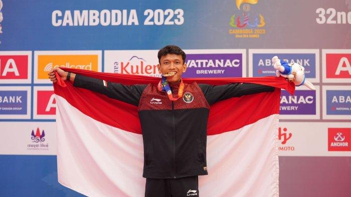 Keren, Dua Mahasiswa Unnes Sumbang Medali Emas Cabor Wushu di SEA Games 2023 Kamboja ...