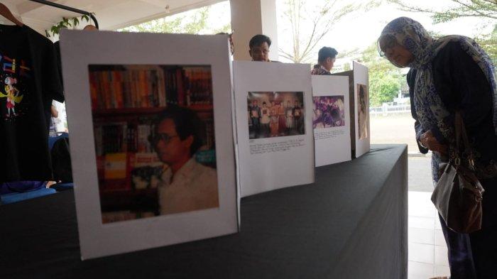 Memahami Karya Sang Maestro Sastra Ahmad Tohari di Museum Virtual ...