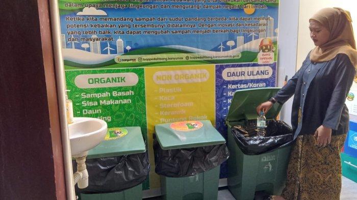 Tak Ada Lagi 'Tempat Sampah' di Bappedalitbang Kabupaten Banyumas ...