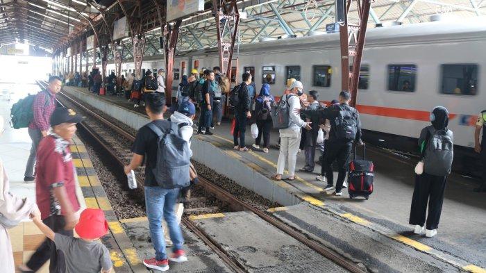 Tiket Kereta Api Libur Nataru dari Daop 5 Purwokerto Masih Tersedia, Ada 89.000 Kursi ...