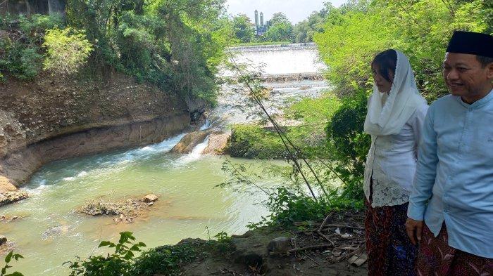 Bupati Kudus Cek Talut Ambrol di Jembatan Panjang, Segera Laporkan ke ...
