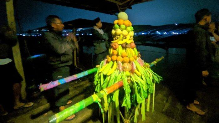 Tetap Bersyukur di Tengah Badai Paceklik, Nelayan Rawa Pening Semarang ...