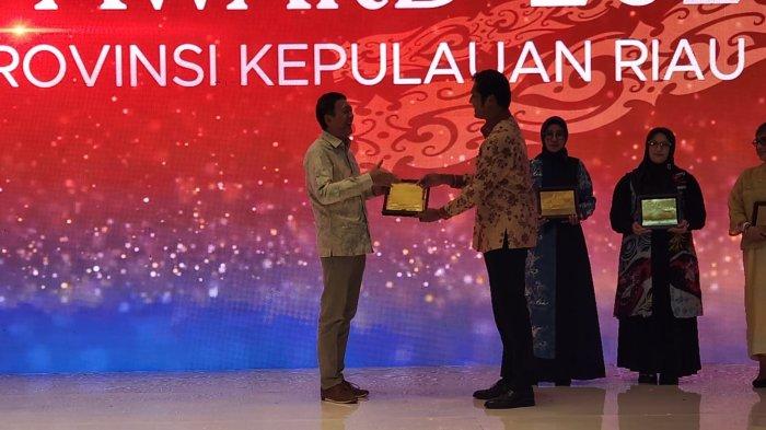 PT Kinema Systrans Multimedia Raih Gurindam Awards 2023 dari Bank ...