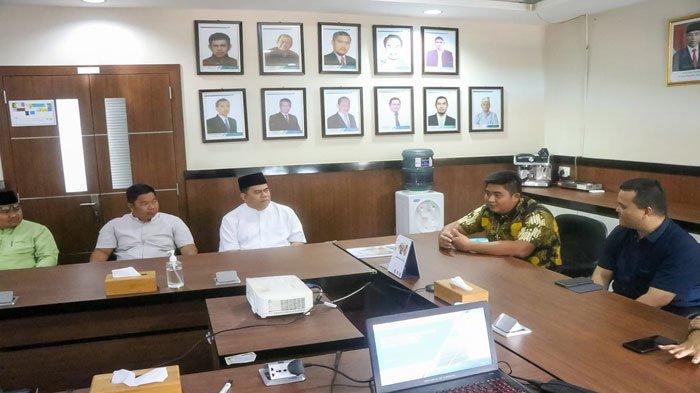 Silaturahmi ke PLN, Bupati Bintan Ingin Pulau-pulau Bisa Teraliri Listrik 24 Jam - Tribunbatam.id