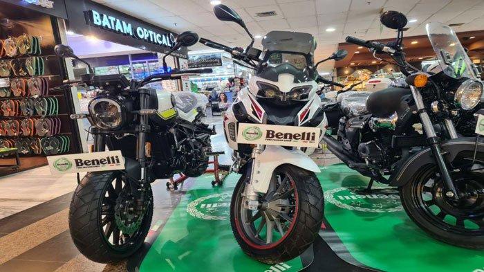 Intip Spesifikasi Benelli TRK 251 yang Jadi Motor Bergaya Petualang Kelas Ringan - Tribunbatam.id