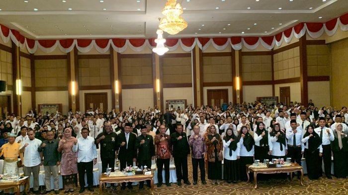 Rizki Faisal Dukung Penuh Langkah Pemprov Kepri Sejahterakan Guru Tribunbatam Id