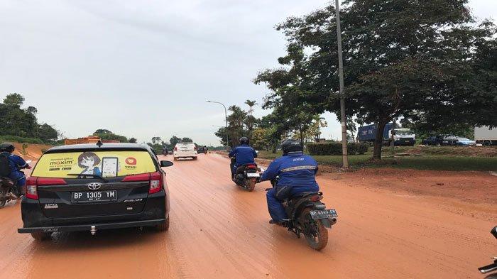 Proyek Jalan di Batam Dekat Bundaran Kabil Dikeluhkan Warga: Macet dan ...