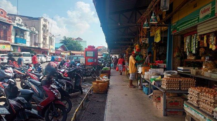 PPKM Mikro Batam Dimulai, Begini Suasana di Pasar Mitra Raya I ...