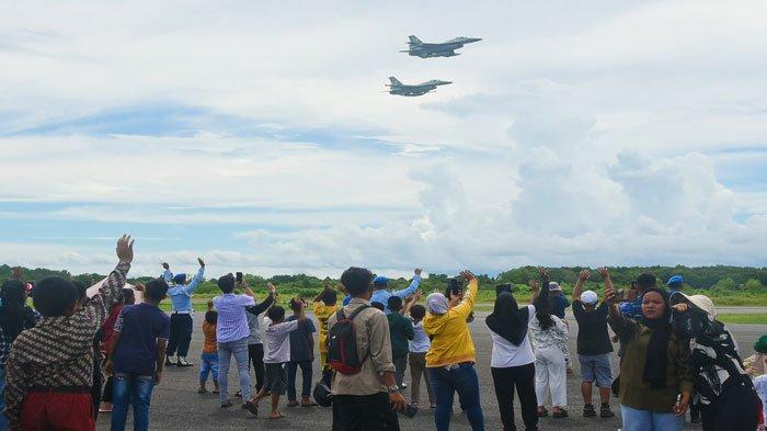Ratusan Warga Natuna Antusias Melihat Alutsista TNI AU Dari Dekat di Lanud RSA - Tribunbatam.id