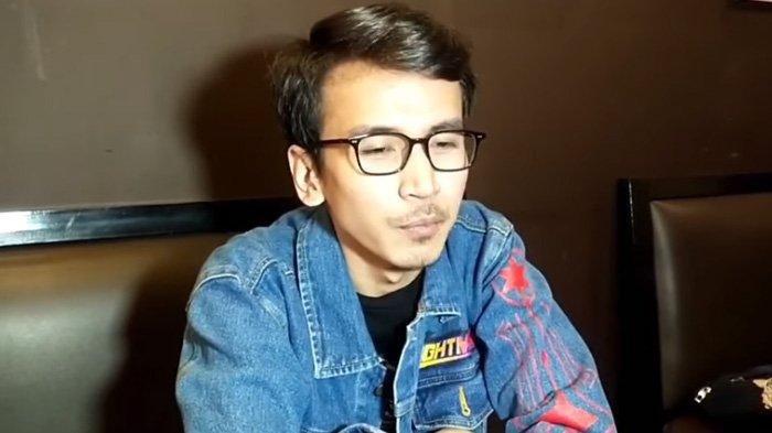 Adam Deni Awalnya Mengaku Depresi, Kini Siap Melawan Ahmad Sahroni ...