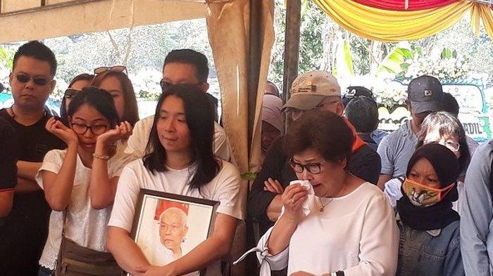 Pendiri Warkop DKI Rudy Badil Meninggal Dunia, Isak Tangis Iringi ...