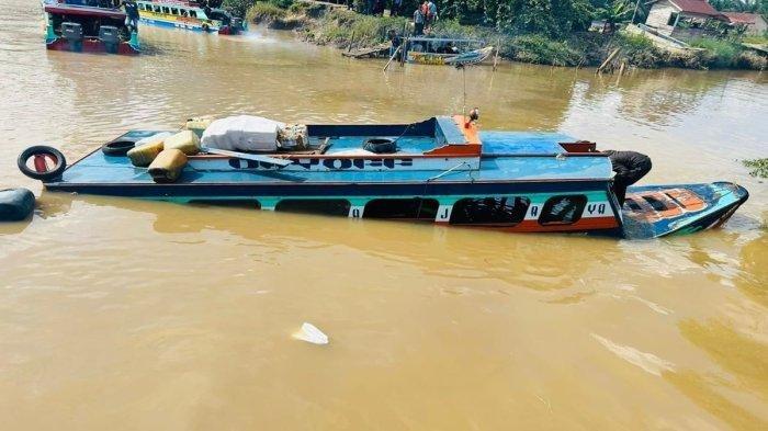 Tabrakan Speedboat Pekerja PT OKI Pulp and Paper di Sungai Musi, Warga ...