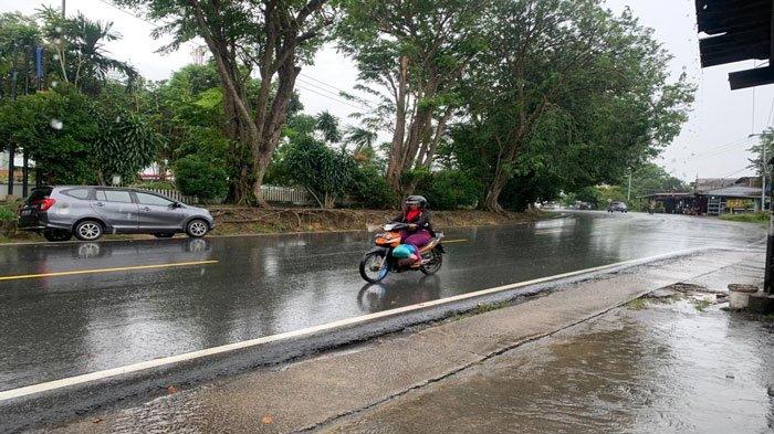 Hujan Lebat Guyur Tanjungpinang, BMKG Prediksi Hujan hingga Akhir September 2022 - Tribunbatam.id