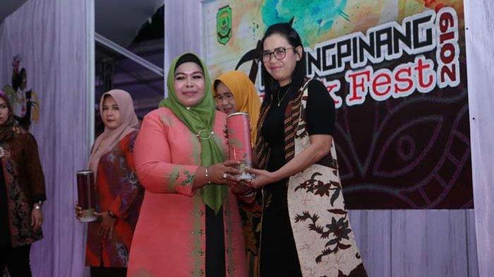 The Launching of Batik Gurindam Pusaka,Typical of Tanjungpinang City ...
