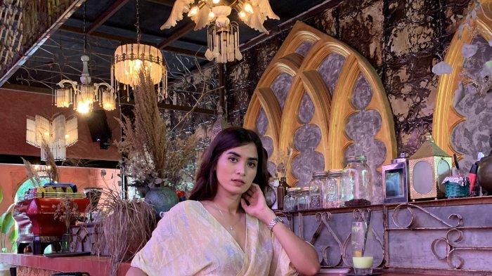 Cerita Layla Omar, Merantau ke Batam hingga Rintis Karier sebagai Model ...