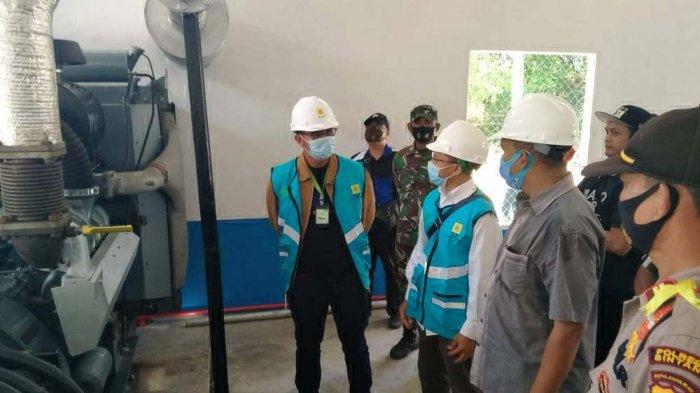Warga Desa Numbing Bintan Bisa Nikmati Aliran Listrik, Diresmikan Bupati Apri Sujadi ...