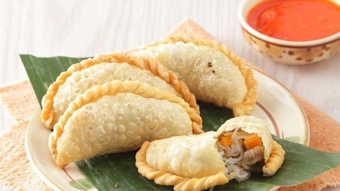 Viral Makanan Jalangkote, Pastel Khas Makassar yang Enak dan Renyah ...