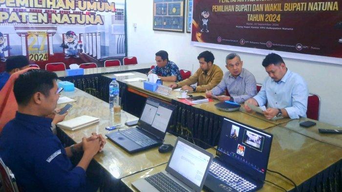 KPU Natuna Tetapkan Dua Paslon di Pilkada Natuan 2024 Yakni WS-RH dan Cermin - Tribunbatam.id