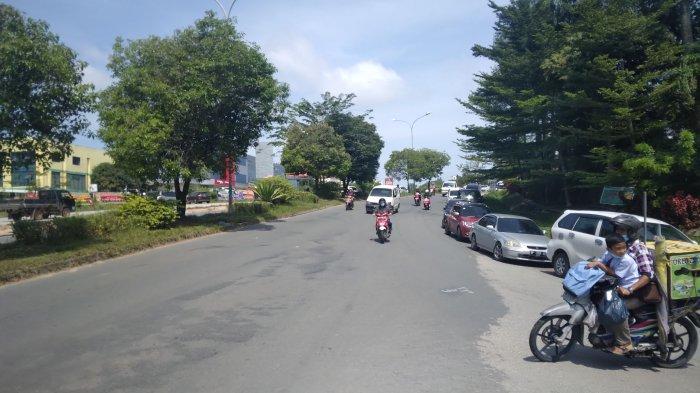 WASPADALAH! Aspal di Ruas Jalan di Batam Ini Bergelombang dan Bisa ...