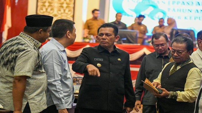 Gubernur Kepri Sampaikan Rancangan KUA-PPAS APBD 2025 serta Perubahan APBD 2024 - Tribunbatam.id